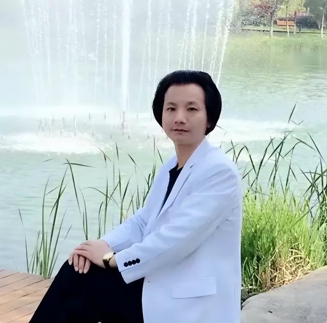 CCTV I want to be on CCTV painting and calligraphy art consultant - Ma Wanli - iMedia