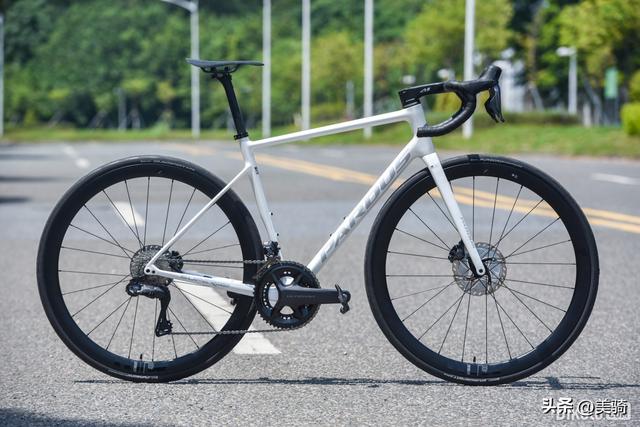 Ultra-light and easy-to-ride endurance bike PARDUS Ruibao SUPER EVO ...