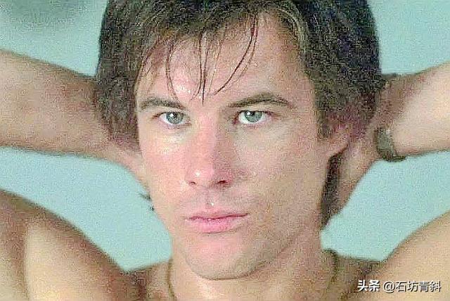 Brad Davis, the first heterosexual actor to die of AIDS, was afraid to disclose his condition ...