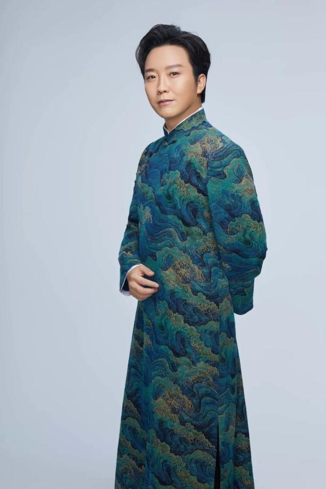 Li Yugang "jumped himself into the river"? Yes, but that was many years ...