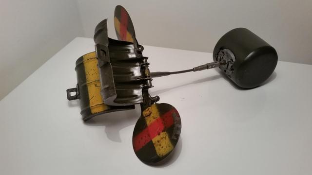 The Germans developed the "Butterfly Bomb", the ancestor of cluster ...