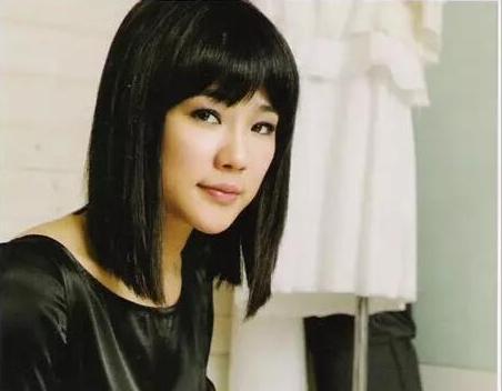 "Mysterious wow sister-in-law" Xie Yihua: Created the clothing brand ...