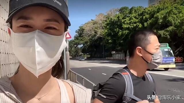 Lin Feng and his wife Zhang Xinyue were dating on the top of the ...