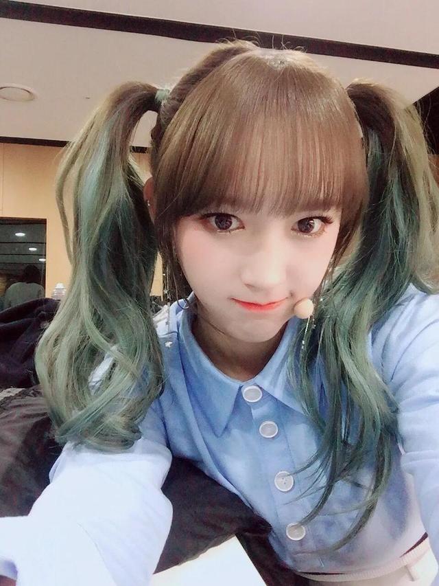 Cheng Xiao is a fugitive princess, with ever-changing hair colors - iMedia