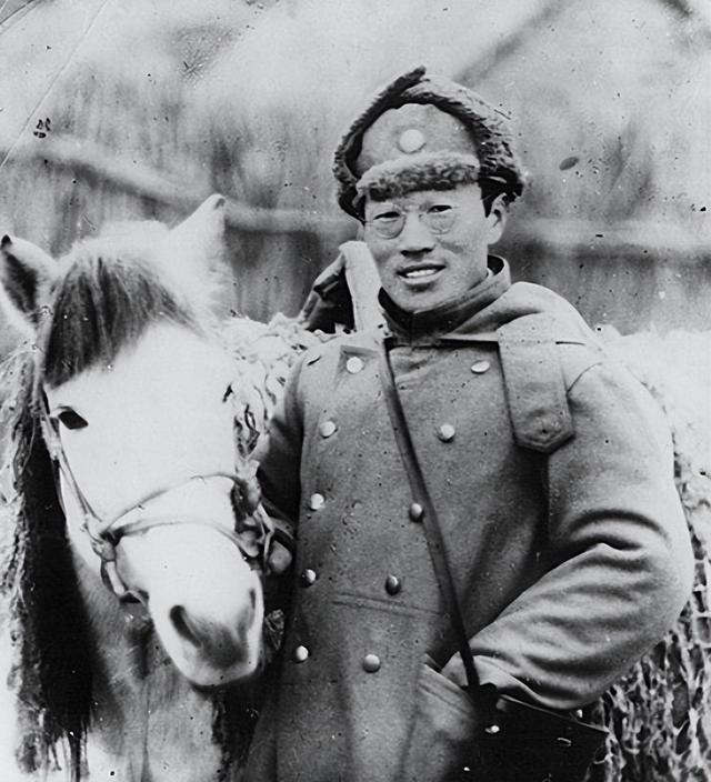 Lieutenant General Wan Yi's battle was not ideal, Lin Biao talked to ...