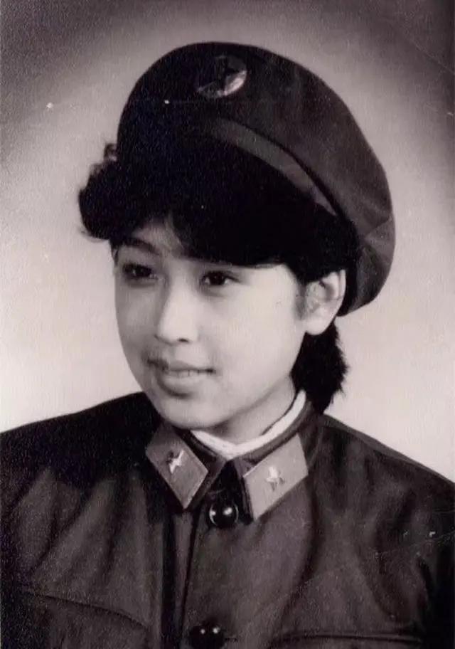 After many years, Sun Yue, who was fifty years old, came back again ...