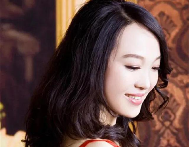 Chengdu Deng Xiu Chrysanthemum 100 to buy Yang Yulian's digitally signed photo and exchange it ...