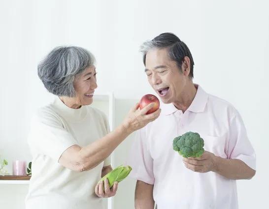 Healthy Eating Strategies for the Elderly - iMedia