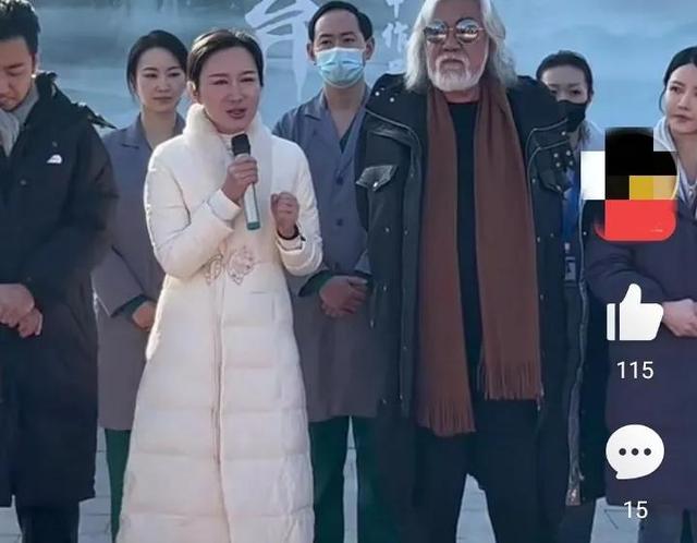 Du Xinglin and Zhang Jizhong were met by chance, and they all looked ...
