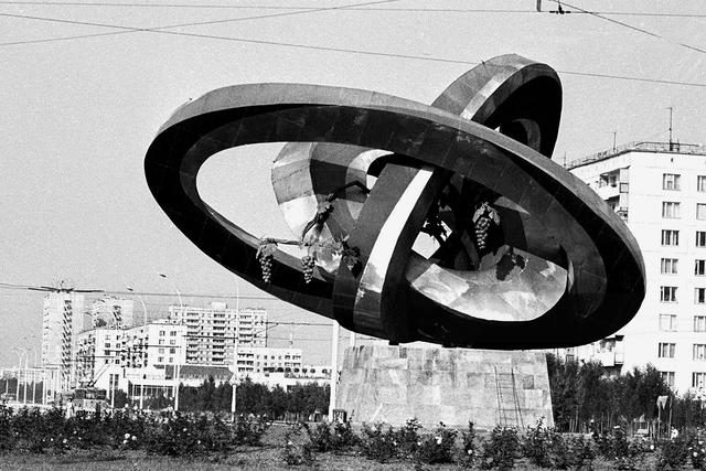 Why were Soviet nuclear scientists banned from driving cars and planes ...