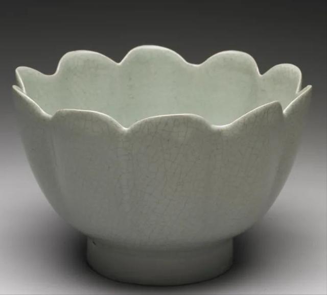 What is the difference between the mainstream tea bowls of the Tang and ...