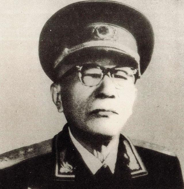 In 1959, Huang Kecheng went to Mount Lu to criticize Peng Dehuai: You ...