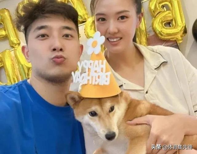 Zhang Changning's family was exposed on the Internet again, this time ...