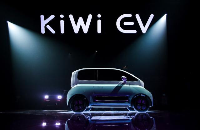 The first electric vehicle chooses the 2023 KiWi EV, and briefly talks ...