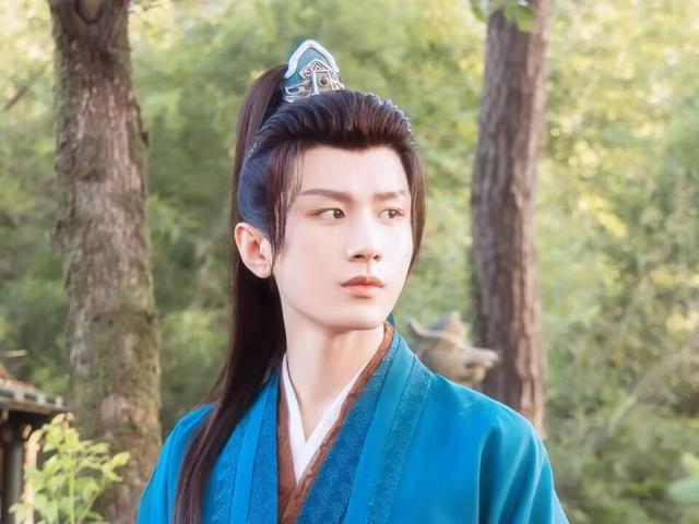 Cheng Yi's new costume will be launched, Tan Songyun and Chen Jianbin ...