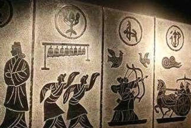 In addition to living sacrifices, the Shang Dynasty also had the custom ...