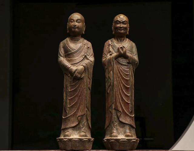 Attendant of the Buddha Ananda Kassapa - iMedia