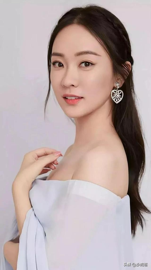 Sexy and charming Huo Siyan - iMedia