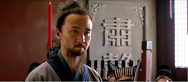 Although thousands of people go to me!The lonely minister Hai Rui ...