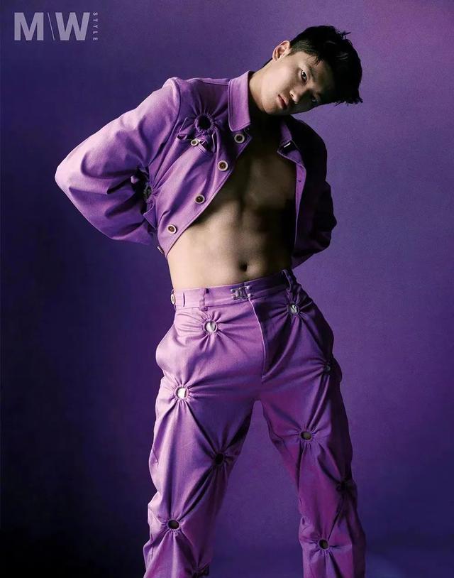 Wang Shun's latest cover muscle blockbuster A burst, netizens shouted ...