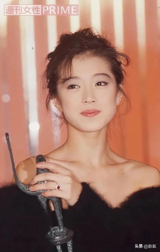 "Beauty Power" Akina Nakamori: How did the uncompromising handsome ...