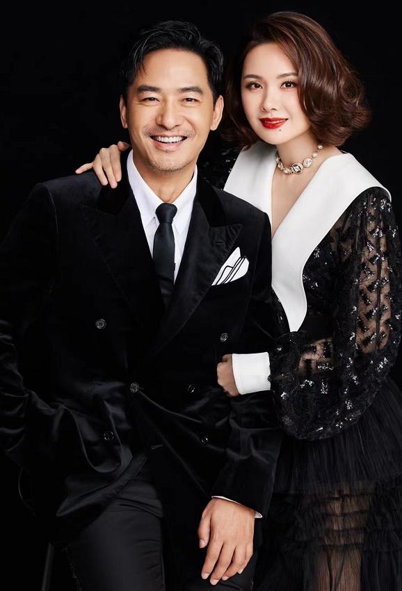 Cheng Lisha: Writing poetry to commemorate the 15th wedding anniversary ...