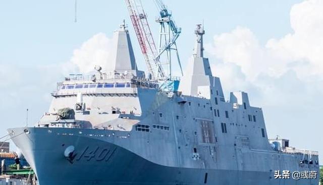The Taiwan Navy's new "Yushan" 10,000-ton dock landing ship ...