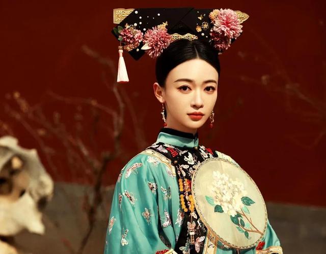 Wu Jinyan reproduces Wei Yingluo - iMedia