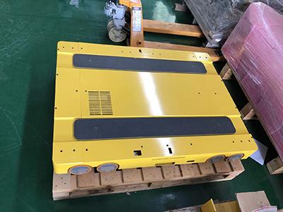 The three-dimensional warehouse with four-way shuttle vehicle realizes ...