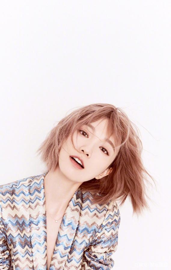 Yu Shasha's daily outfits are beautiful and age-reducing - iMedia