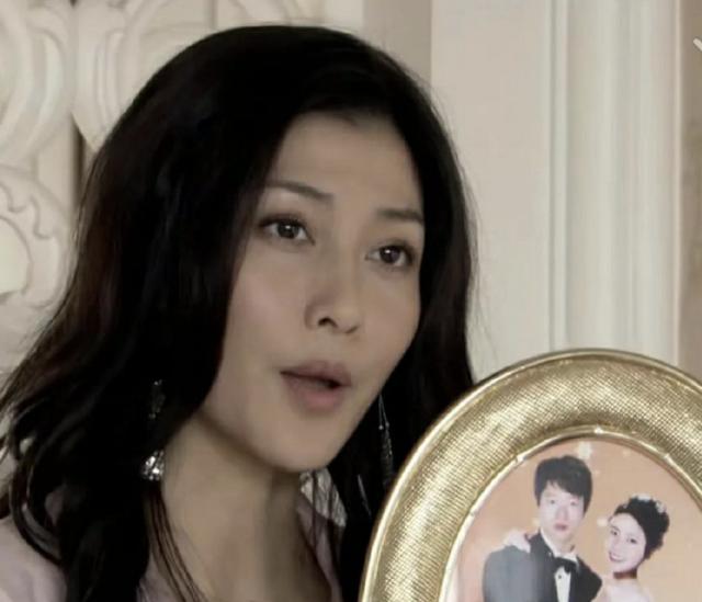 It's outrageous!"The Temptation of Going Home" Hong Shixian and Lin Pinru's wedding photos were ...