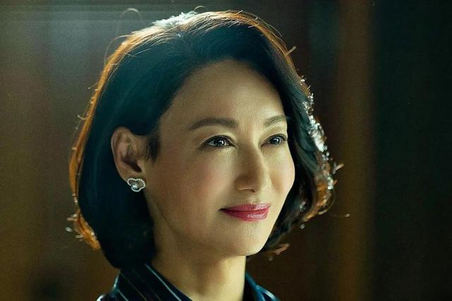 Hui Yinghong: I met my first love at the age of 12, I was begging for ...