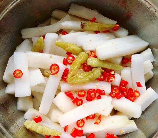 Exclusive secret recipe for crispy appetizers, sweet and sour radish ...