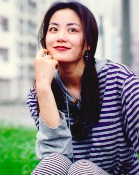 Feng Fei Lian may be the emotional height that we yearn for but cannot ...