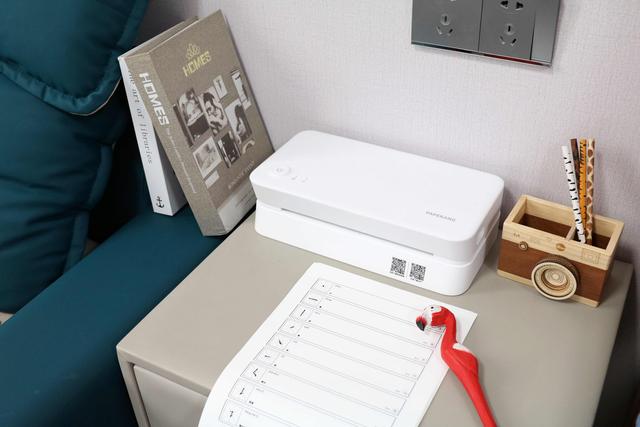 No ink cartridges, no toner, half the size of HP, the most cost ...