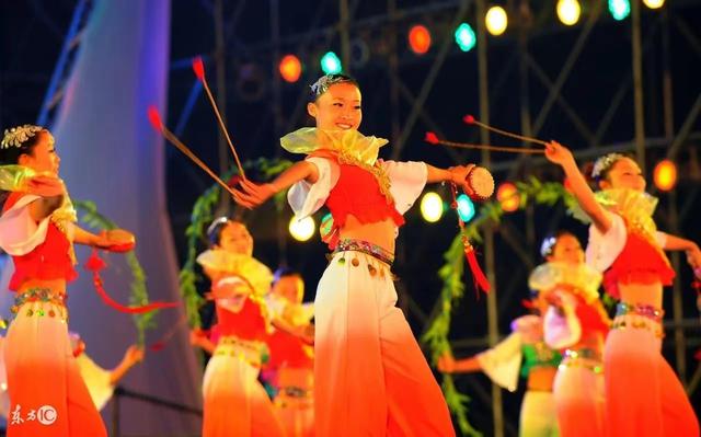 What is the Fengyang flower drum called "Oriental Ballet" by Premier ...