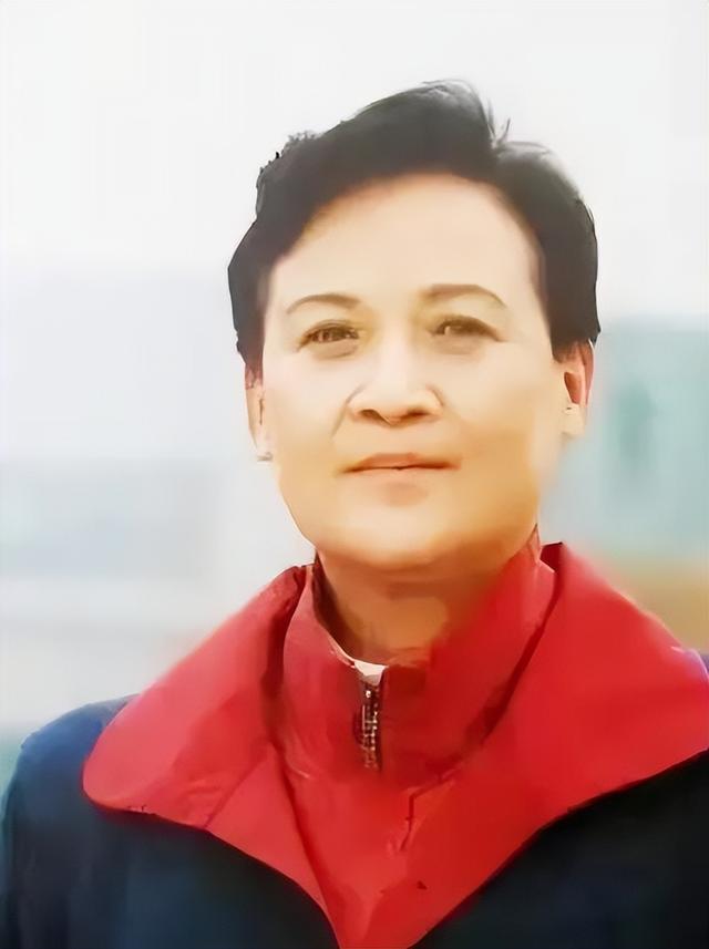 Writer Chen Rong: Losing her husband's eldest son, her son-in-law ...