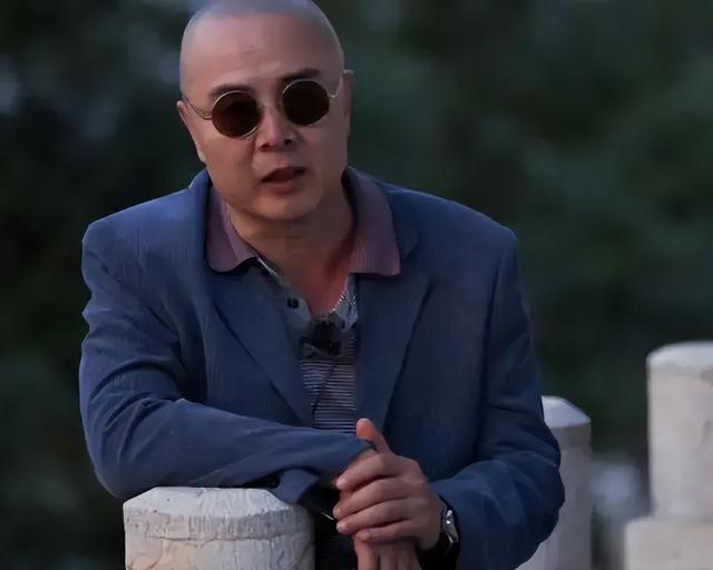 Xu Shaohua made a rare appearance, the performance scene was too simple ...