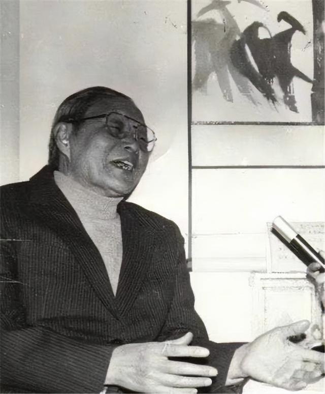 In 1983, when Shenzui met her "enemy" Ding Ling, she wanted to turn an ...