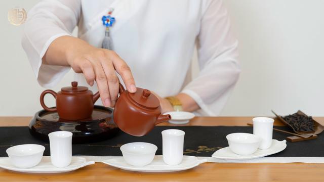 Fried tea gimmick?What is the taste of fir?Is it really that delicious ...