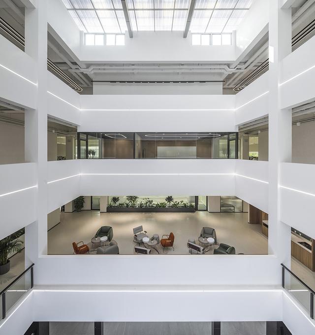 Appreciation of Design of NVC Lighting Headquarters Office Building by ...