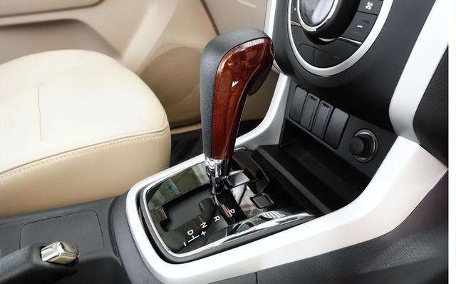 How to reverse automatically with automatic transmission? Remember this ...