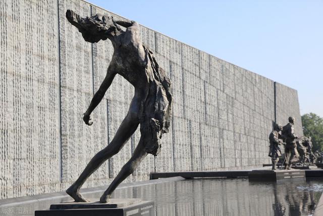 Furnace of Hell: The Tragedy of the Battle of Okinawa (12) - iMedia