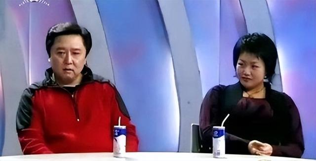 Yu Qian and his wife are in the same frame, the girlish temperament is ...