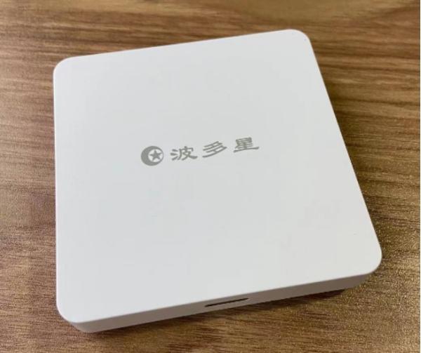 Pure enjoyment TV boxes have no advertisements, these TV boxes run fast ...