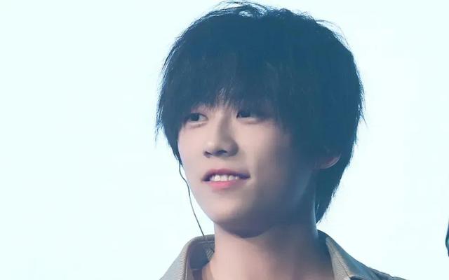 Netizens are hotly discussing Li Runqi's breakup behavior, taking stock ...