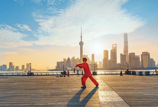 Going to bed earlier and waking up 1 hour earlier can significantly ...