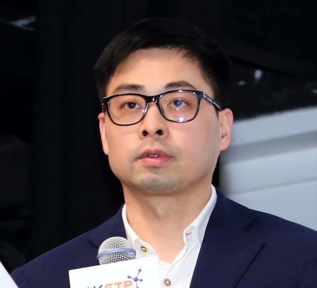 AMD-Xilinx® U55C High Performance Computing Card Technology Salon - iMedia