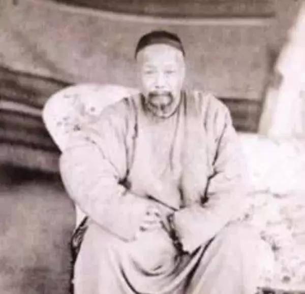 Why did Ye Mingchen claim to be Suwu from the sea? - iMedia