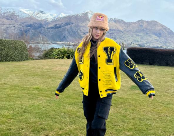 Winner in life!Gu Ailing wore a 40,008 coat to go to Australia to eat ...